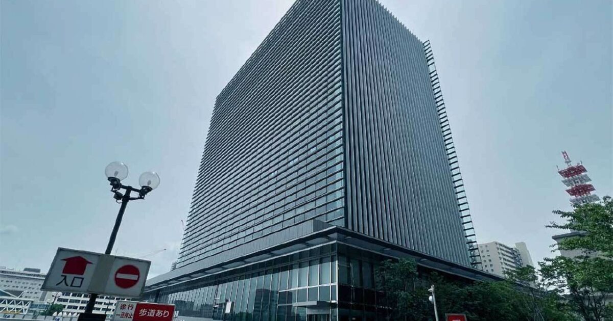 千葉銀行 顧客の銀行取引に関連するデータを管理するために、堅牢で保守性の高いデジタル ワーカーを活用 | SS&C Blue Prism